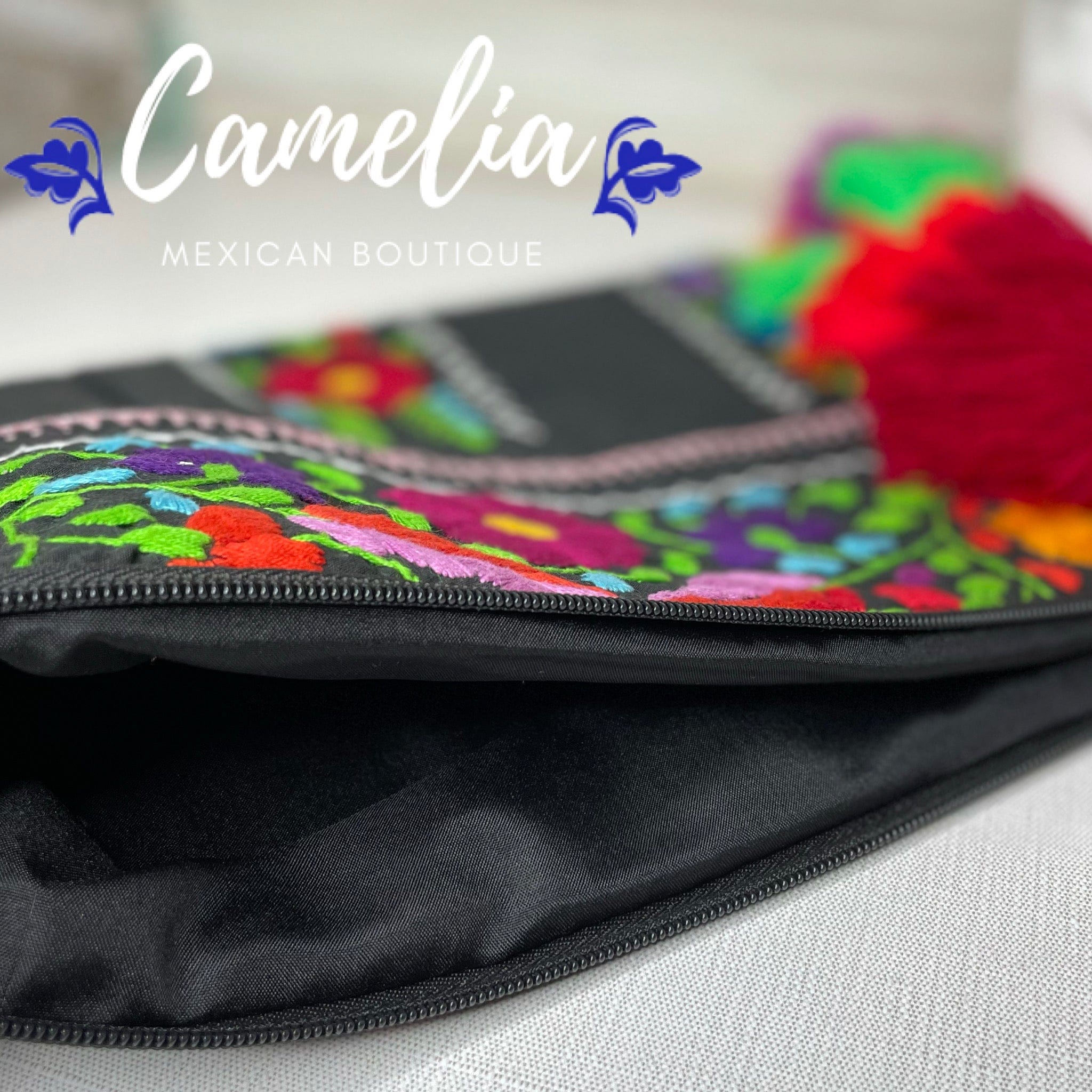 Mexican Embroidered Laptop Case - Puebla – Camelia Mexican Boutique