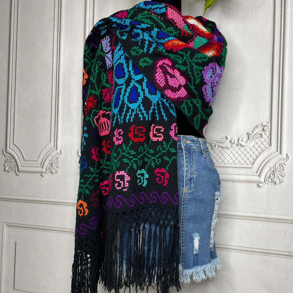 Shawls – Camelia Mexican Boutique